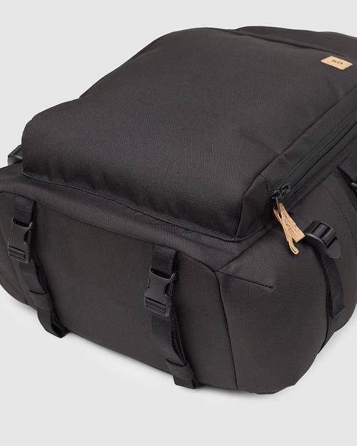 Ungendered Mobius 35L Backpack | Recycled Polyester